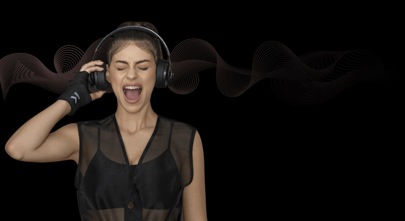 Hammer Bash Wireless Bluetooth Headphones